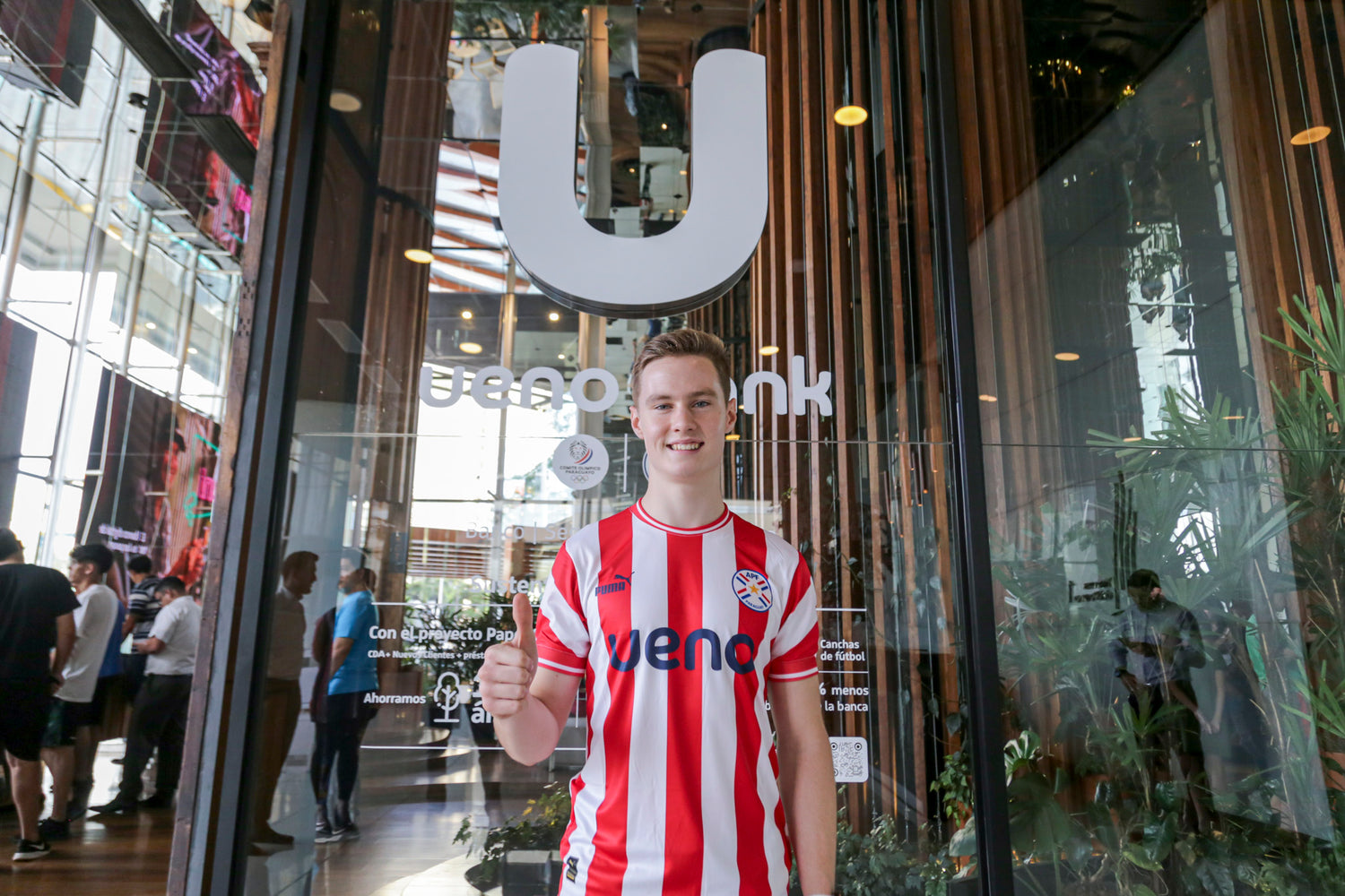 Joshua Duerksen | Piloto de FIA Formula 2